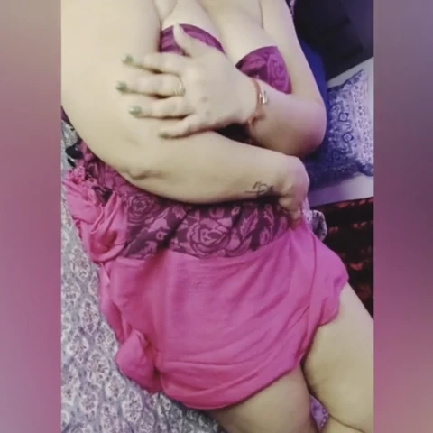 Self Enjoyed Indian Desi Bhabi Maturbating Feat Peiu Chubby Nude
